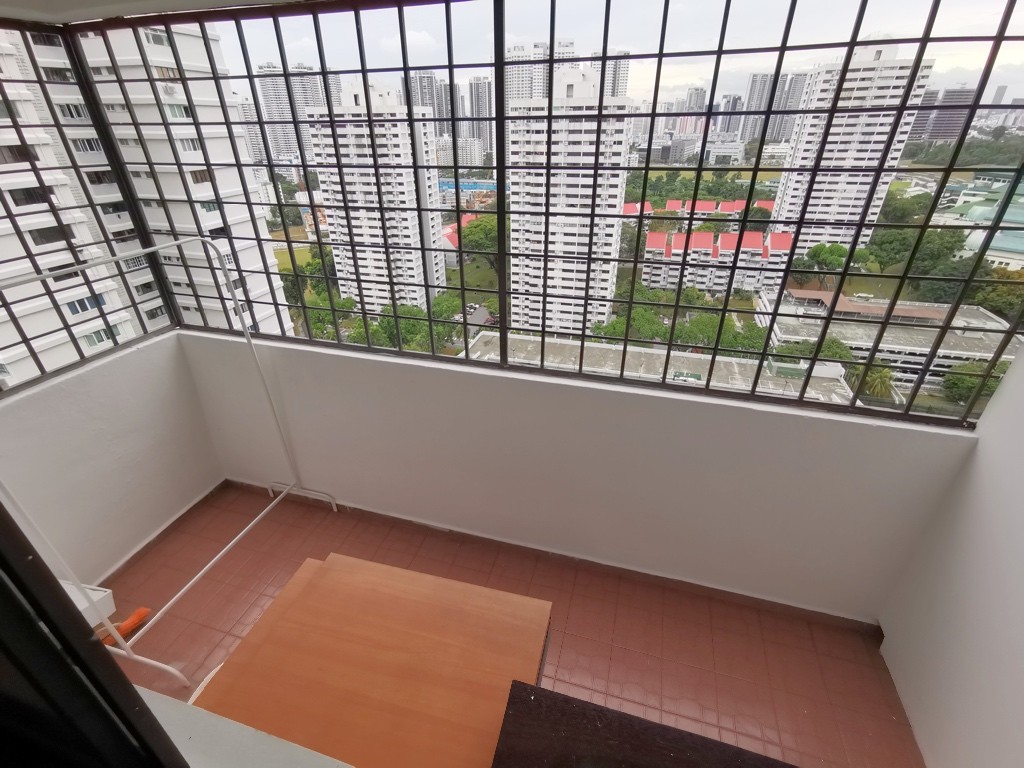 Braddell MRT / Marymount MRT / Caldecott MRT - Common Room - Available ...