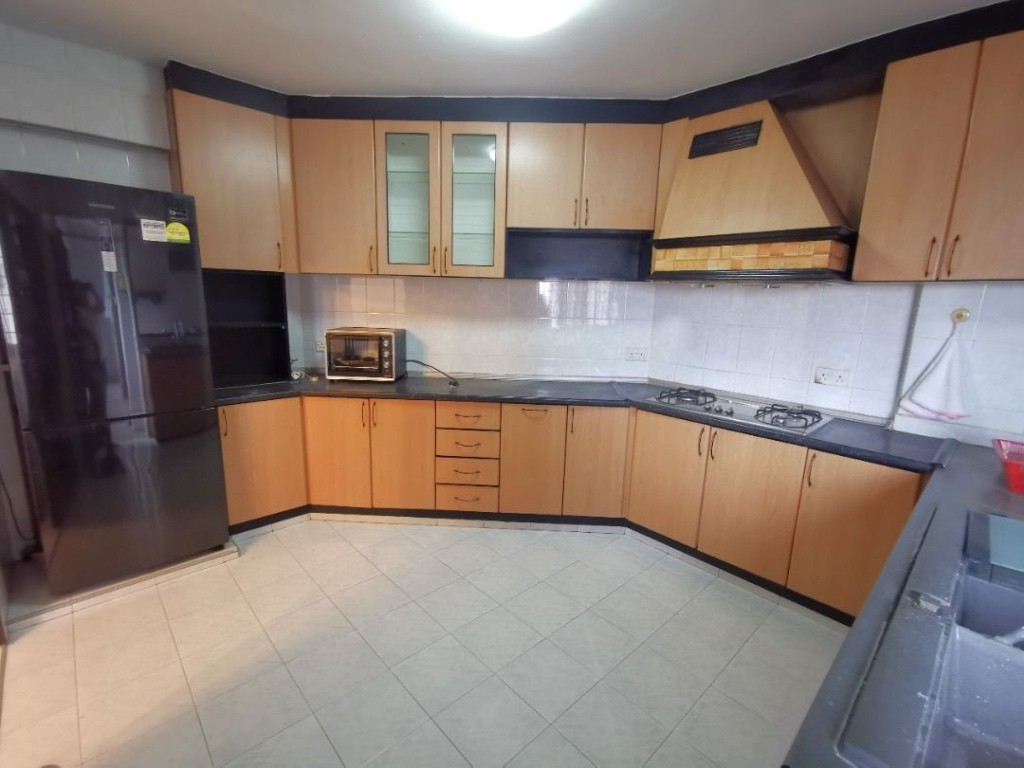 Braddell MRT / Marymount MRT / Caldecott MRT - Common Room - Available ...